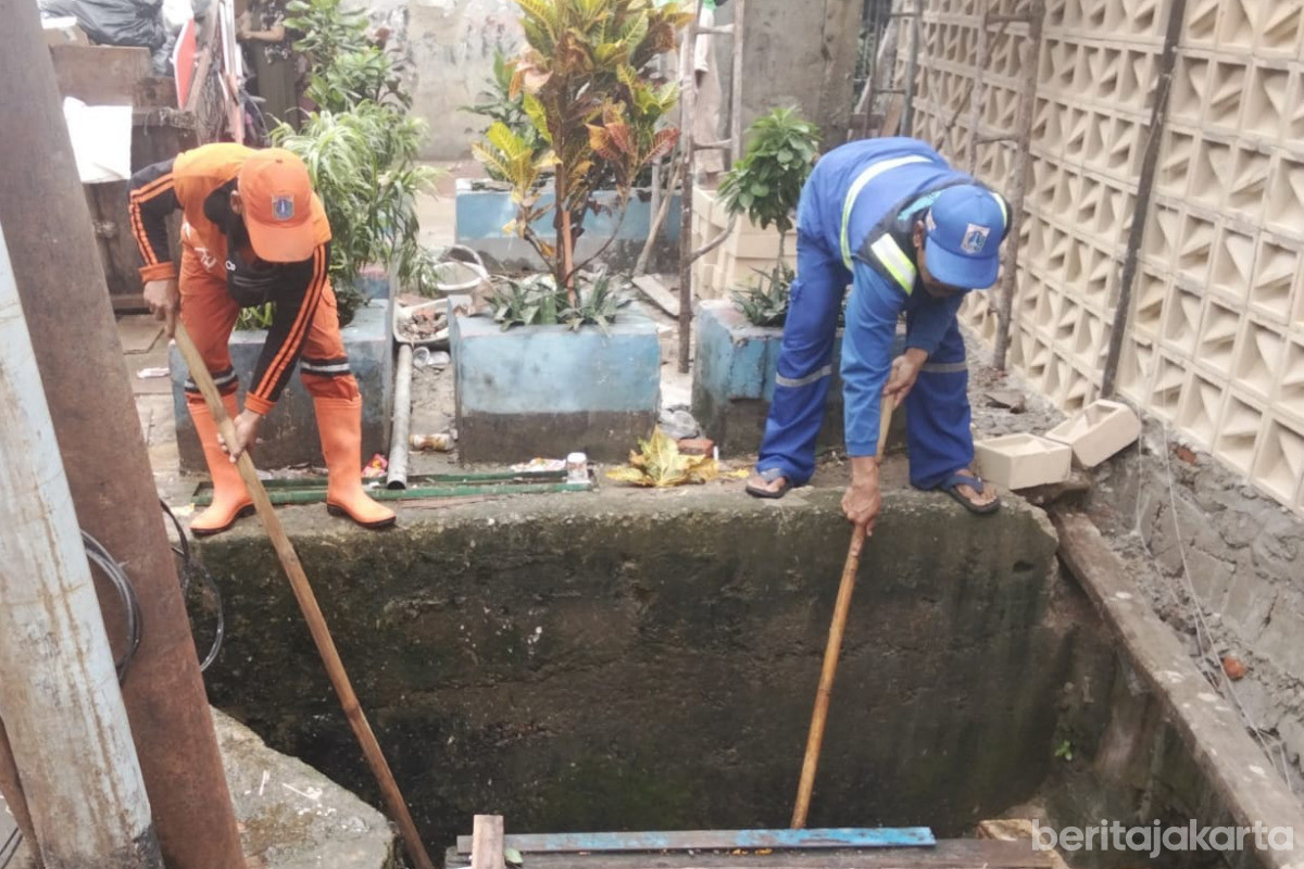 Genangan di Jalan Petamburan Surut Total