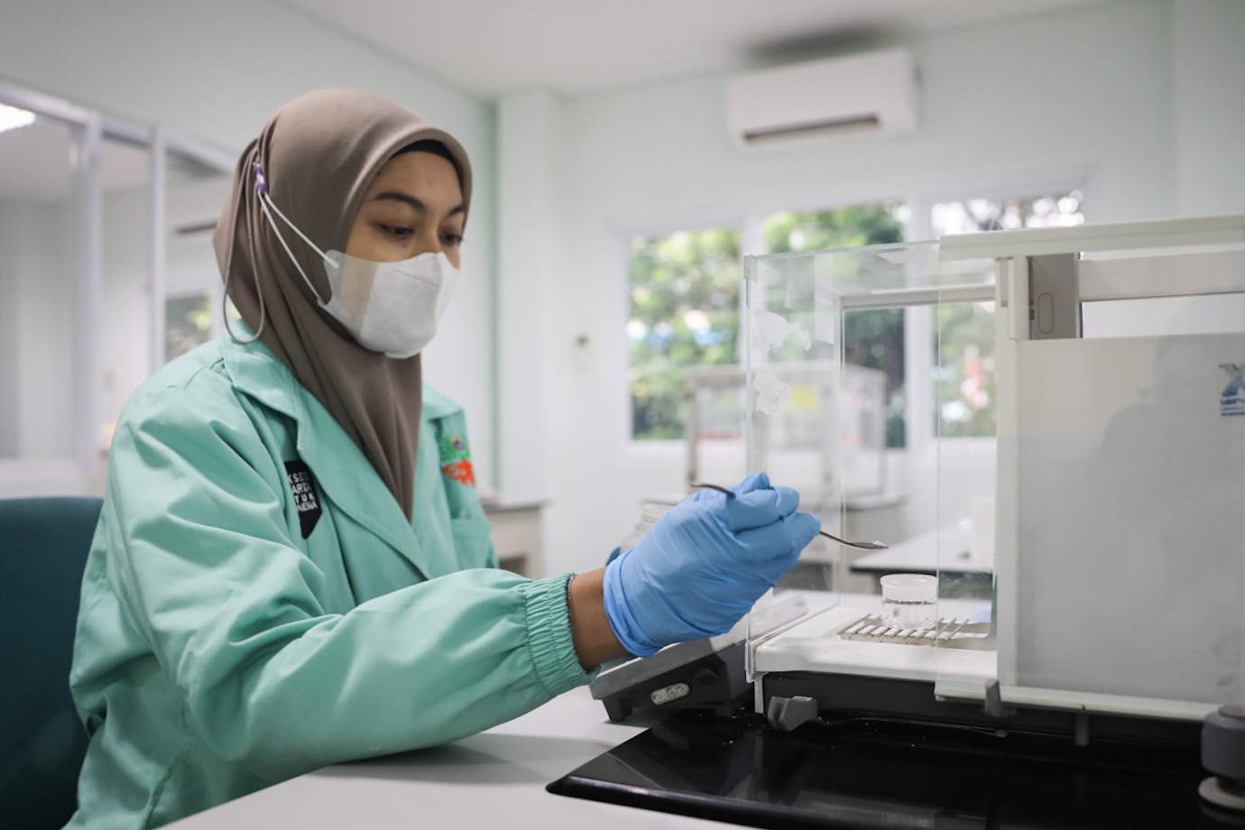 Mengintip Laboratorium Lingkungan Berstandar Internasional Milik Dinas ...