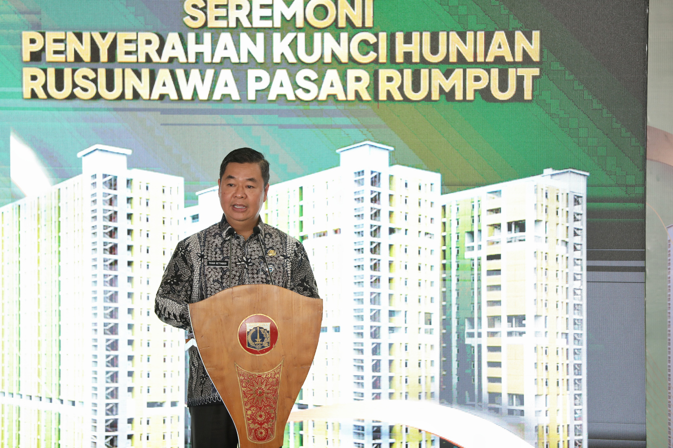 Pj Gubernur bersama Pemerintah Pusat Serahkan Kunci Rusunawa Pasar ...