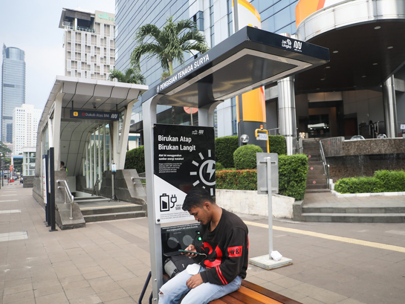 MRT Jakarta Sediakan Stasiun Pengisi Daya Bertenaga Surya ...